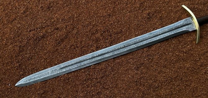 Custom Made Game Of Thrones Rob Starks Sword Damascus Steel Replica ...